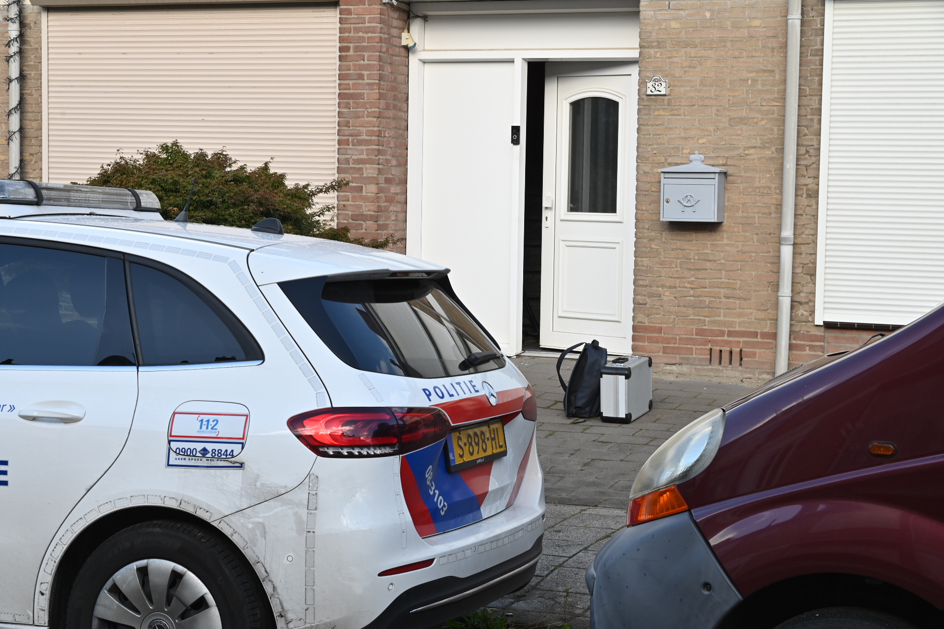Groot onderzoek na vondst overleden persoon in woning - 112Brabant