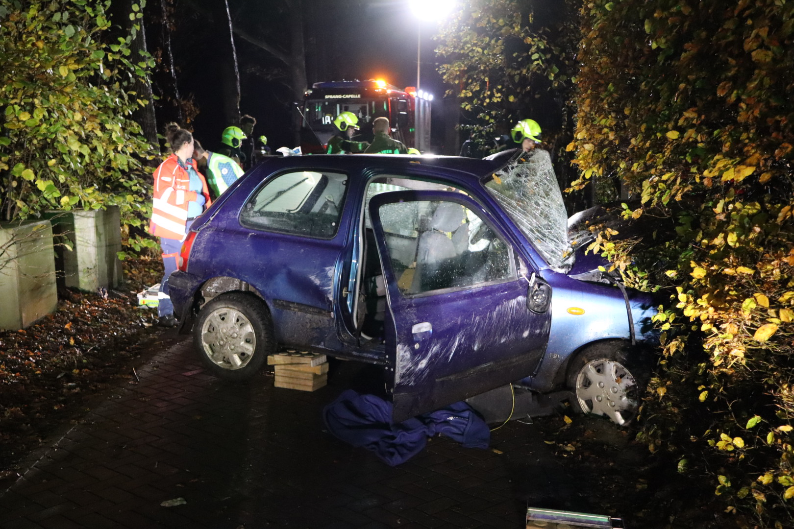 Drie gewonden bij ernstig ongeval, bestuurder (15) onder invloed - 112 Nederland