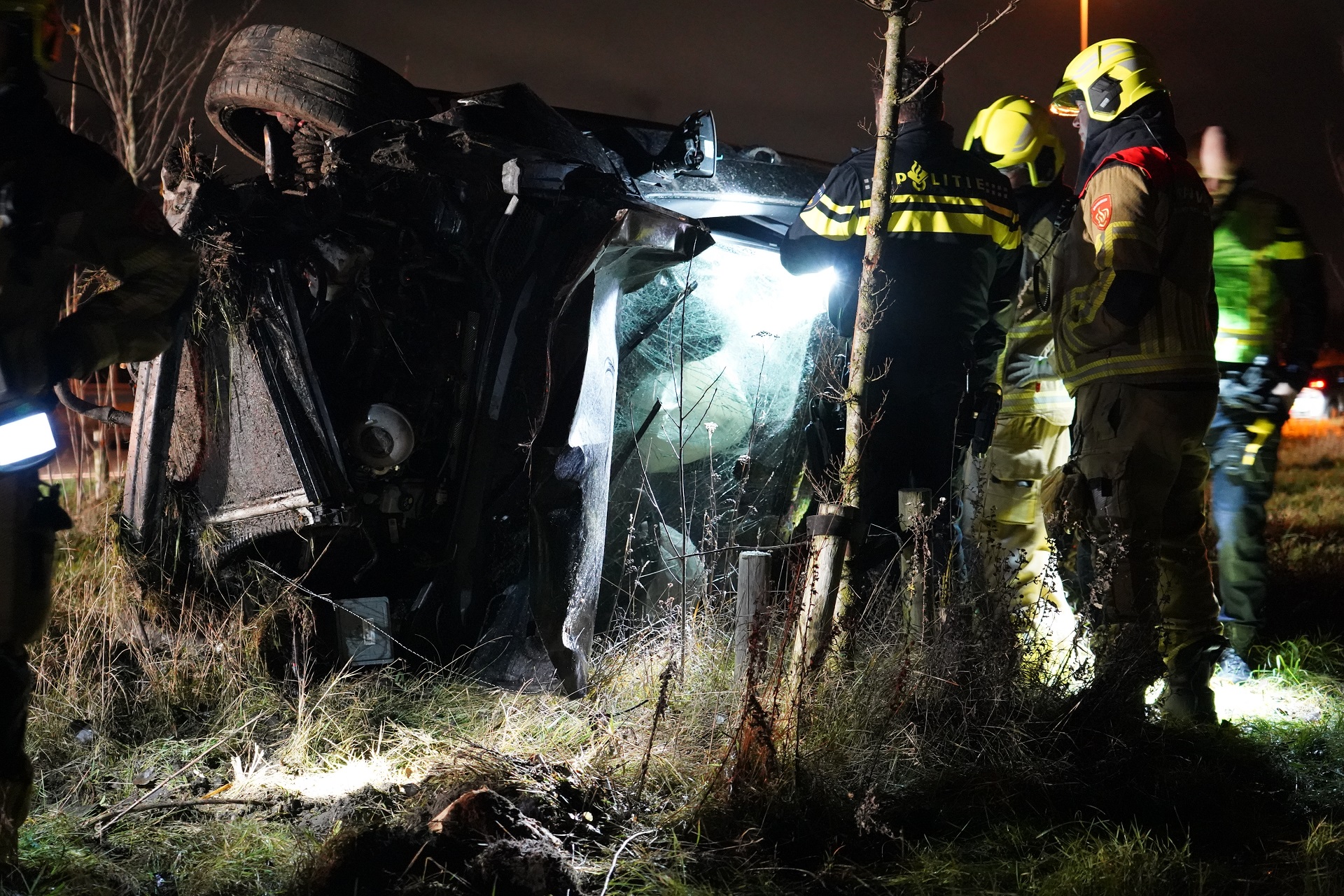 Automobilist zwaargewond na crash op snelweg - 112Brabant