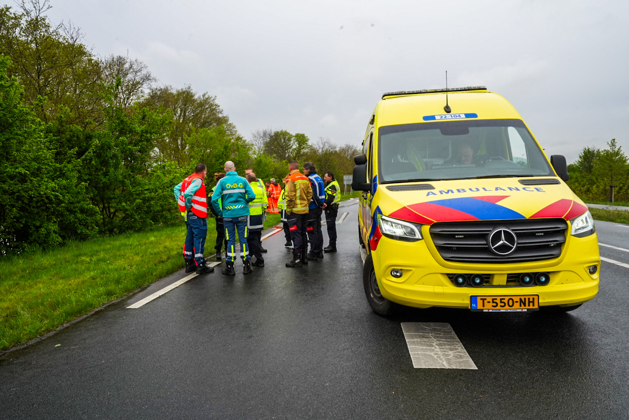 Vrachtwagenchauffeur (71) overleden bij ernstig ongeval - 112 Nederland