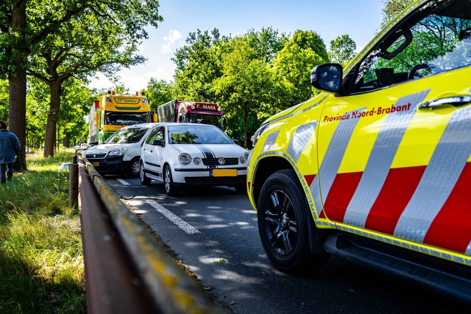 Flinke verkeershinder na twee ongelukken op de N324 - 112Brabant