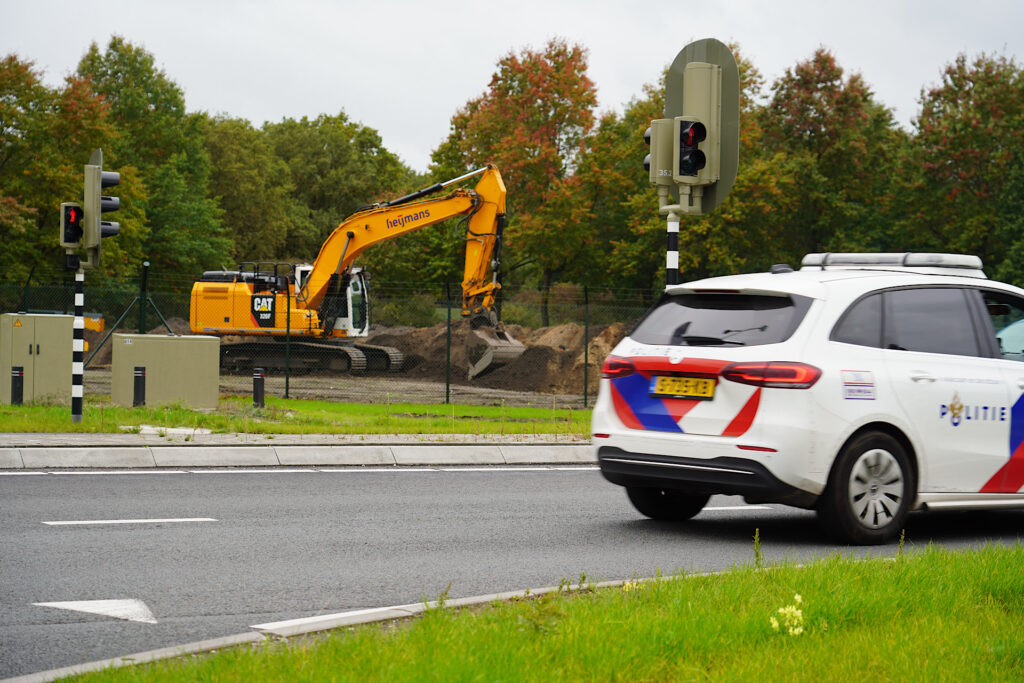 Weg afgesloten na vondst explosief uit de Tweede Wereldoorlog bij ...